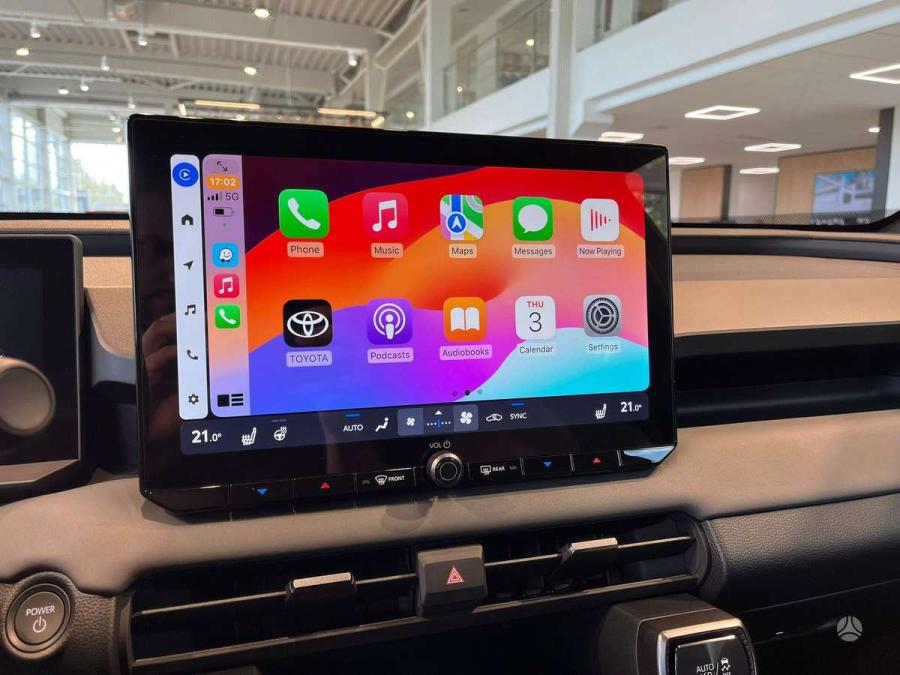 Brūns Toyota RAV4 2026 Panevēža, ar dzinēja tilpumu 2.49 L un nobraukumu 0 tūkst. km par 44750 €, foto 33 vietnē AUTOMOTO.COM.LV