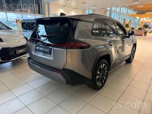Brūns Toyota RAV4 2026 Rīga, ar dzinēja tilpumu 2.50 L un nobraukumu 0 tūkst. km par 46550 €, foto 3 vietnē AUTOMOTO.COM.LV