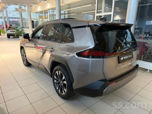 Brūns Toyota RAV4 2026 Rīga, ar dzinēja tilpumu 2.50 L un nobraukumu 0 tūkst. km par 46550 €, foto 5 vietnē AUTOMOTO.COM.LV