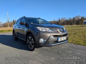 Brūns Toyota RAV4 2014 Tallina, ar dzinēja tilpumu 2.00 L un nobraukumu 289 tūkst. km par 11999 €, foto  vietnē AUTOMOTO.COM.LV