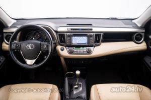 Brown Toyota RAV4 2014 in Tallinn, with an engine capacity of 2.00 L and mileage of 108 thousand km for 15899 €, photo 13 on AUTOMOTO.COM.LV