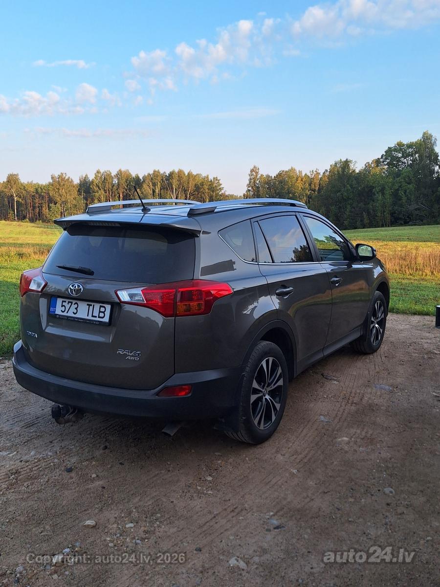 Brūns Toyota RAV4 2014 Tartu, ar dzinēja tilpumu 2.00 L un nobraukumu 215 tūkst. km par 11600 €, foto 5 vietnē AUTOMOTO.COM.LV