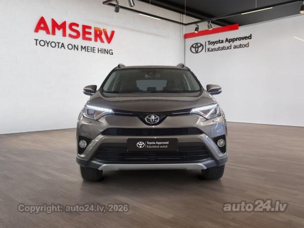 Brūns Toyota RAV4 2017 Tallina, ar dzinēja tilpumu 2.00 L un nobraukumu 164 tūkst. km par 16990 €, foto 6 vietnē AUTOMOTO.COM.LV