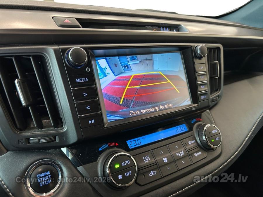 Brūns Toyota RAV4 2018 Pērnava, ar dzinēja tilpumu 2.00 L un nobraukumu 119 tūkst. km par 18300 €, foto 14 vietnē AUTOMOTO.COM.LV