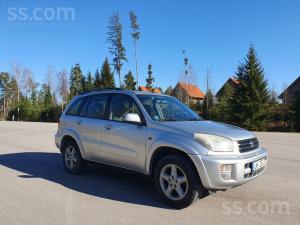 Toyota RAV4 2001 Madona, ar dzinēja tilpumu 2.00 L un nobraukumu 423 tūkst. km par 3300 €, foto 2 vietnē AUTOMOTO.COM.LV