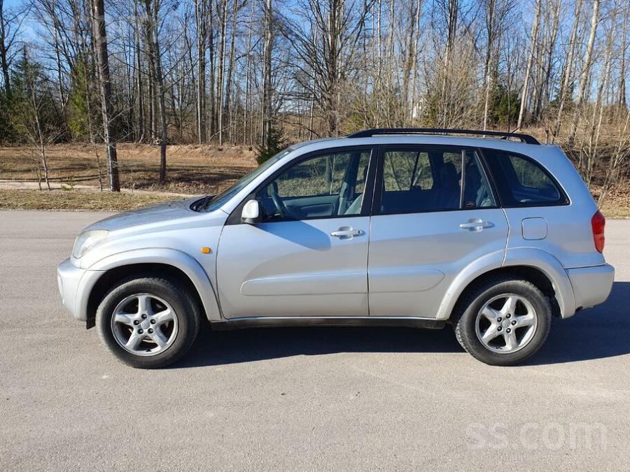 Toyota RAV4 2001 Madona, ar dzinēja tilpumu 2.00 L un nobraukumu 423 tūkst. km par 3300 €, foto 6 vietnē AUTOMOTO.COM.LV