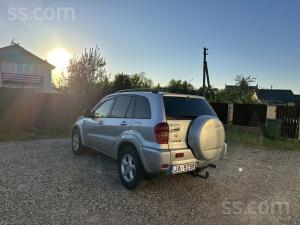 Toyota RAV4 2002 in Rezekne, with an engine capacity of 2.00 L and mileage of 328 thousand km for 2999 €, photo 3 on AUTOMOTO.COM.LV