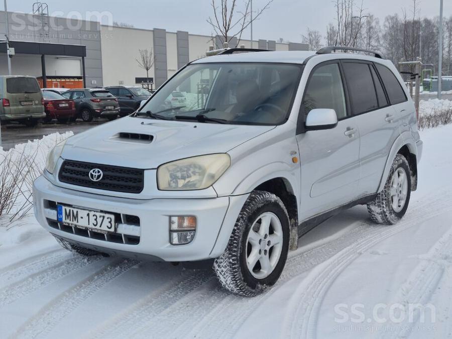 Toyota RAV4 2002 Rīga, ar dzinēja tilpumu 2.00 L un nobraukumu 0 tūkst. km par 2150 €, foto 1 vietnē AUTOMOTO.COM.LV