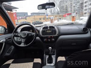 Toyota RAV4 2002 Rīga, ar dzinēja tilpumu 2.00 L un nobraukumu 0 tūkst. km par 2150 €, foto 7 vietnē AUTOMOTO.COM.LV