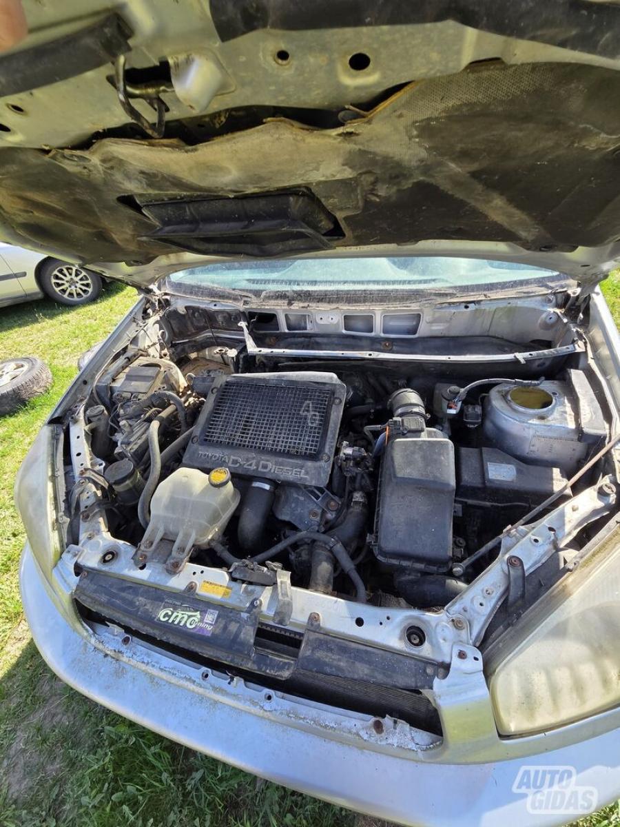 Toyota RAV4 2002 Vievis, ar dzinēja tilpumu 2.00 L un nobraukumu 340 tūkst. km par 999 €, foto 3 vietnē AUTOMOTO.COM.LV