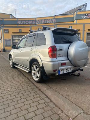 Toyota RAV4 2002 in Riga, with an engine capacity of 1.90 L and mileage of 286 thousand km for 2300 €, photo  on AUTOMOTO.COM.LV