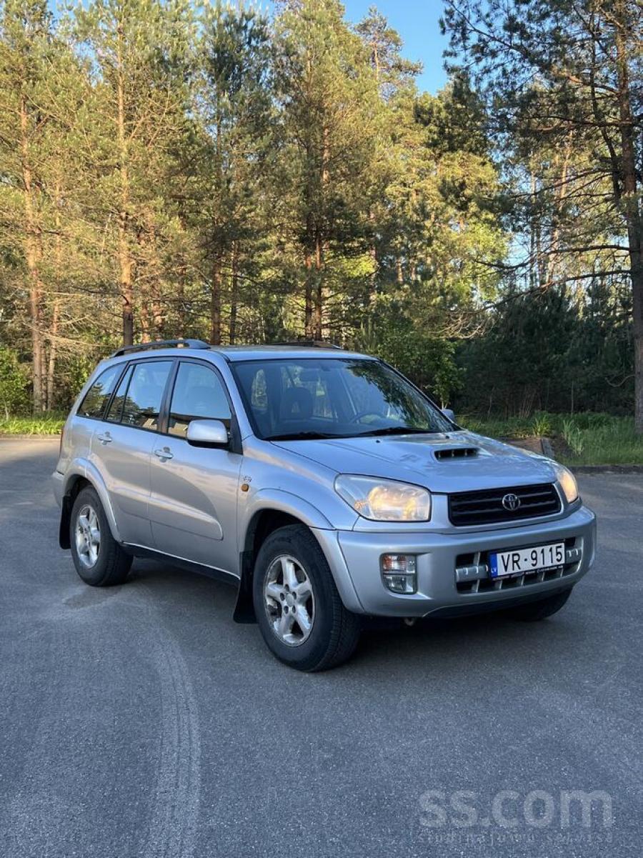 Toyota RAV4 2002 Rīga, ar dzinēja tilpumu 2.00 L un nobraukumu 360 tūkst. km par 1950 €, foto 1 vietnē AUTOMOTO.COM.LV