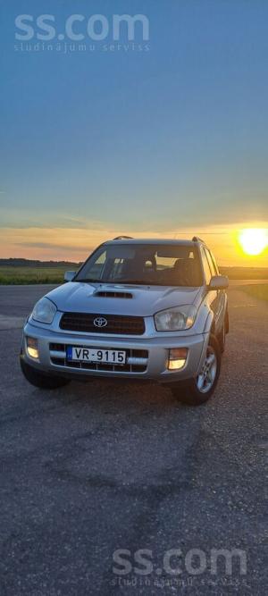 Toyota RAV4 2002 in Daugavpils, with an engine capacity of 2.00 L and mileage of 369 thousand km for 2450 €, photo  on AUTOMOTO.COM.LV