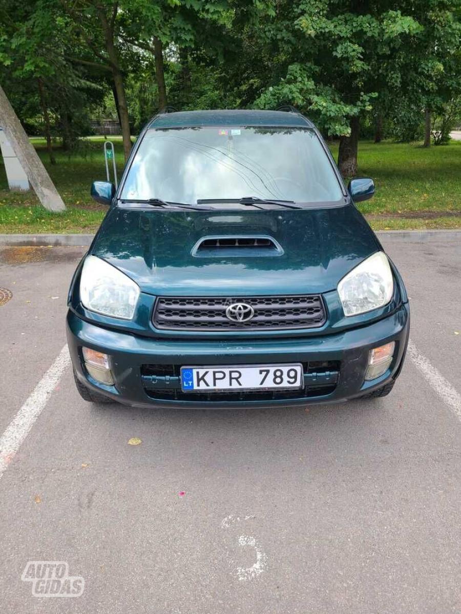 Toyota RAV4 2002 in Marijampole, with an engine capacity of 2.00 L and mileage of 245 thousand km for 1889 €, photo 7 on AUTOMOTO.COM.LV