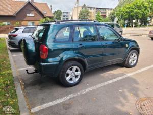 Toyota RAV4 2002 Marijampole, ar dzinēja tilpumu 2.00 L un nobraukumu 245 tūkst. km par 1889 €, foto 4 vietnē AUTOMOTO.COM.LV