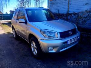 Toyota RAV4 2003 Rīga, ar dzinēja tilpumu 2.00 L un nobraukumu 214 tūkst. km par 1900 €, foto 6 vietnē AUTOMOTO.COM.LV