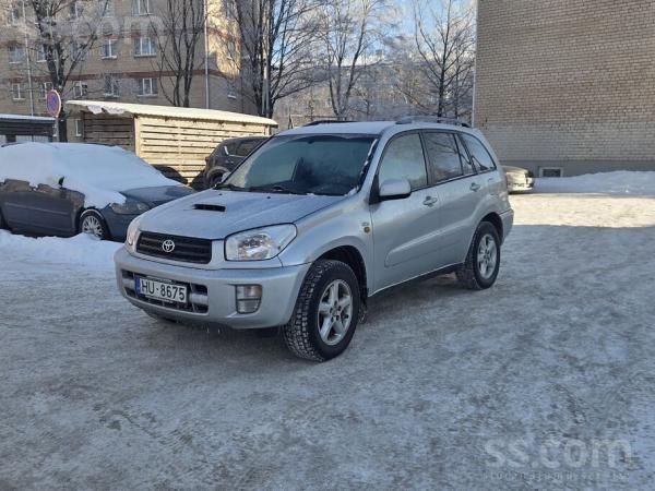 Toyota RAV4 2003 in Rezekne, with an engine capacity of 2.00 L and mileage of 0 thousand km for 2000 €, photo 1 on AUTOMOTO.COM.LV