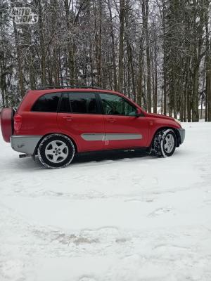 Toyota RAV4 2003 in Vilnius, with an engine capacity of 2.00 L and mileage of 287 thousand km for 1450 €, photo 16 on AUTOMOTO.COM.LV