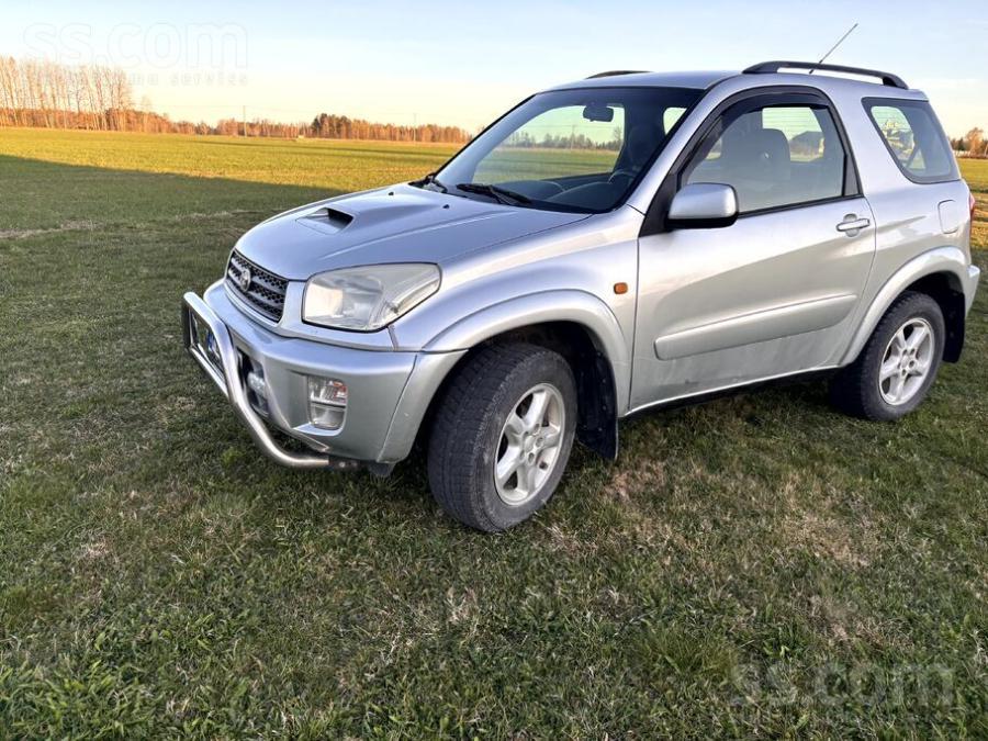 Тойота РАВ 4 2003 в Валка, объемом двигателя 2.00 л и пробегом 357 тыс. км за 2600 €, фото 3 на AUTOMOTO.COM.LV