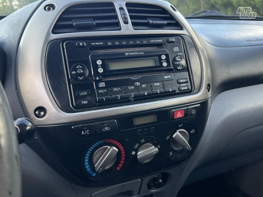 Toyota RAV4 2003 in Vilnius, with an engine capacity of 2.00 L and mileage of 350 thousand km for 2150 €, photo 16 on AUTOMOTO.COM.LV