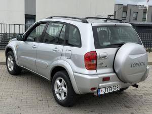 Toyota RAV4 2003 Viļņa, ar dzinēja tilpumu 2.00 L un nobraukumu 275 tūkst. km par 2600 €, foto 11 vietnē AUTOMOTO.COM.LV