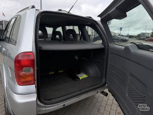 Toyota RAV4 2003 Viļņa, ar dzinēja tilpumu 2.00 L un nobraukumu 275 tūkst. km par 2600 €, foto 14 vietnē AUTOMOTO.COM.LV