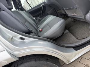 Toyota RAV4 2003 Viļņa, ar dzinēja tilpumu 2.00 L un nobraukumu 275 tūkst. km par 2600 €, foto 16 vietnē AUTOMOTO.COM.LV