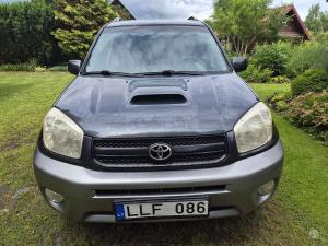 Toyota RAV4 2004 in Vilnius, with an engine capacity of 2.00 L and mileage of 240 thousand km for 4000 €, photo  on AUTOMOTO.COM.LV