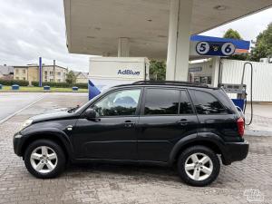 Toyota RAV4 2004 Varėna, ar dzinēja tilpumu 2.00 L un nobraukumu 282 tūkst. km par 1750 €, foto 9 vietnē AUTOMOTO.COM.LV