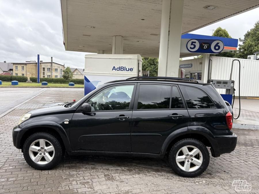Toyota RAV4 2004 Varėna, ar dzinēja tilpumu 2.00 L un nobraukumu 282 tūkst. km par 1750 €, foto 9 vietnē AUTOMOTO.COM.LV