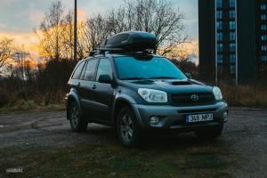 Toyota RAV4 2004 Tallina, ar dzinēja tilpumu 2.00 L un nobraukumu 251 tūkst. km par 4900 €, foto 14 vietnē AUTOMOTO.COM.LV