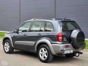 Toyota RAV4 2004 in Vilnius, with an engine capacity of 2.00 L and mileage of 266 thousand km for 2300 €, photo 6 on AUTOMOTO.COM.LV