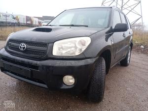 Toyota RAV4 2005 Kauņa, ar dzinēja tilpumu 2.00 L un nobraukumu 402 tūkst. km par 1650 €, foto 4 vietnē AUTOMOTO.COM.LV
