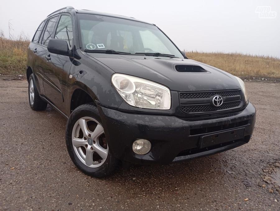 Toyota RAV4 2005 Kauņa, ar dzinēja tilpumu 2.00 L un nobraukumu 402 tūkst. km par 1650 €, foto 10 vietnē AUTOMOTO.COM.LV