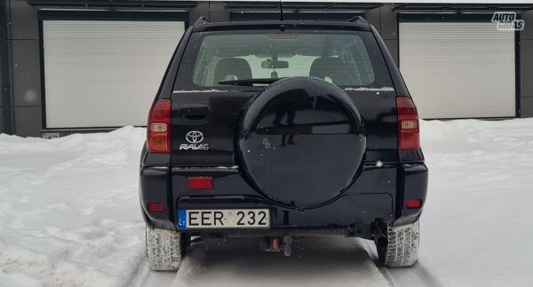 Toyota RAV4 2005 Viļņa, ar dzinēja tilpumu 2.00 L un nobraukumu 324 tūkst. km par 3750 €, foto 7 vietnē AUTOMOTO.COM.LV