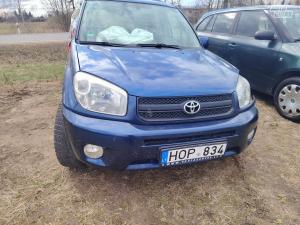 Toyota RAV4 2005 Marijampole, ar dzinēja tilpumu 1.80 L un nobraukumu 250 tūkst. km par 750 €, foto  vietnē AUTOMOTO.COM.LV