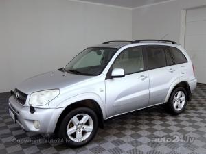 Toyota RAV4 2005 in Tallinn, with an engine capacity of 2.00 L and mileage of 267 thousand km for 2299 €, photo 3 on AUTOMOTO.COM.LV