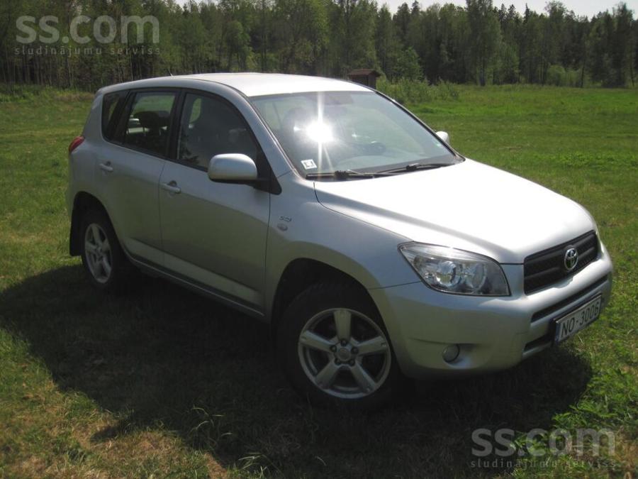 Toyota RAV4 2006 Liepāja, ar dzinēja tilpumu 2.20 L un nobraukumu 178 tūkst. km par 25590 €, foto 2 vietnē AUTOMOTO.COM.LV
