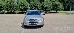 Toyota RAV4 2006 in Ogre, with an engine capacity of 2.20 L and mileage of 240 thousand km for 2999 €, photo 3 on AUTOMOTO.COM.LV