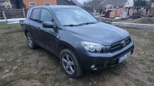 Toyota RAV4 2006 Kauņa, ar dzinēja tilpumu 2.20 L un nobraukumu 386 tūkst. km par 3500 €, foto  vietnē AUTOMOTO.COM.LV