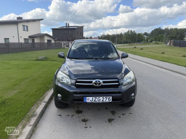 Toyota RAV4 2006 Elektrėnai, ar dzinēja tilpumu 2.20 L un nobraukumu 244 tūkst. km par 2899 €, foto 1 vietnē AUTOMOTO.COM.LV