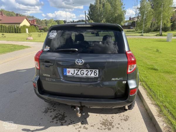 Toyota RAV4 2006 Elektrėnai, ar dzinēja tilpumu 2.20 L un nobraukumu 244 tūkst. km par 2899 €, foto 3 vietnē AUTOMOTO.COM.LV