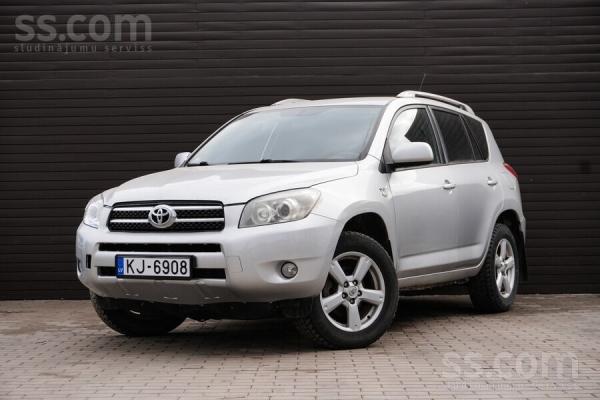 Тойота РАВ 4 2006 в Рига, объемом двигателя 2.20 л и пробегом 250 тыс. км за 4390 €, фото 1 на AUTOMOTO.COM.LV