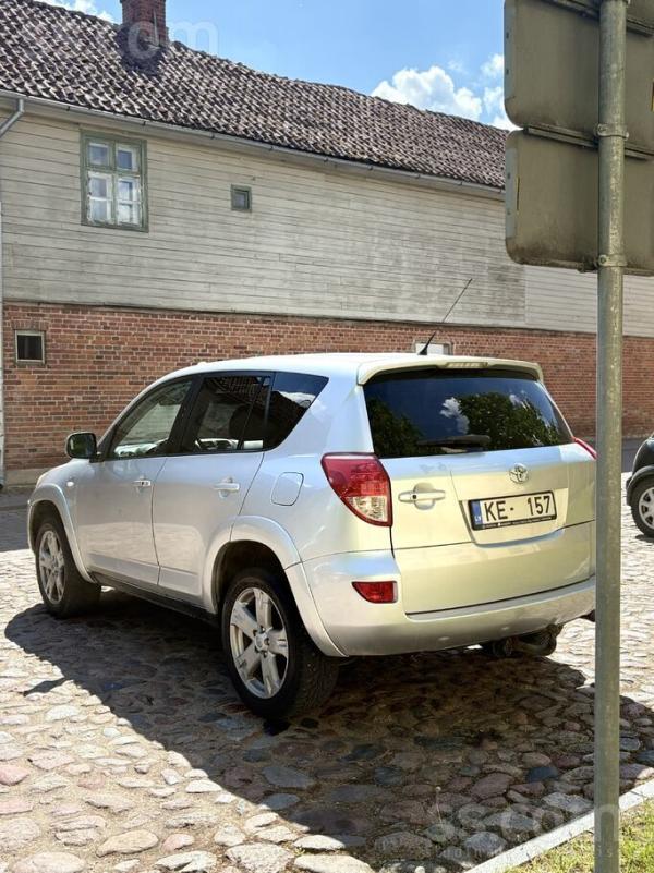Toyota RAV4 2006 Kuldīga, ar dzinēja tilpumu 2.20 L un nobraukumu 0 tūkst. km par 4000 €, foto 2 vietnē AUTOMOTO.COM.LV