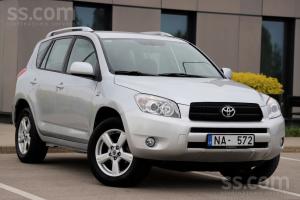 Toyota RAV4 2006 in Tukums, with an engine capacity of 2.20 L and mileage of 283 thousand km for 3500 €, photo  on AUTOMOTO.COM.LV
