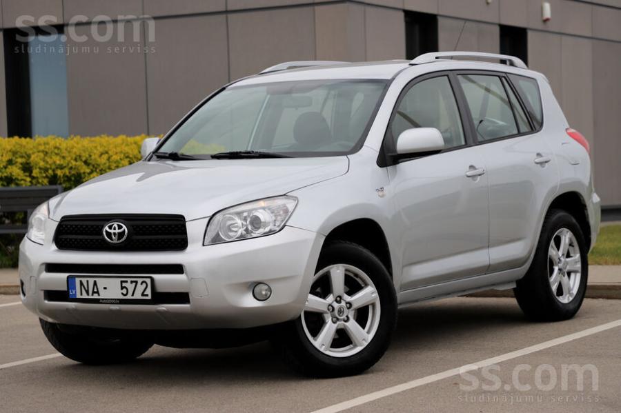 Toyota RAV4 2006 Tukums, ar dzinēja tilpumu 2.20 L un nobraukumu 283 tūkst. km par 3500 €, foto 3 vietnē AUTOMOTO.COM.LV