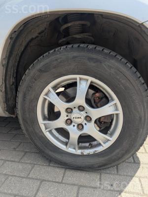 Toyota RAV4 2006 Rīga, ar dzinēja tilpumu 2.20 L un nobraukumu 371 tūkst. km par 3100 €, foto 4 vietnē AUTOMOTO.COM.LV