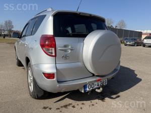 Toyota RAV4 2006 Liepāja, ar dzinēja tilpumu 2.00 L un nobraukumu 266 tūkst. km par 4350 €, foto 6 vietnē AUTOMOTO.COM.LV