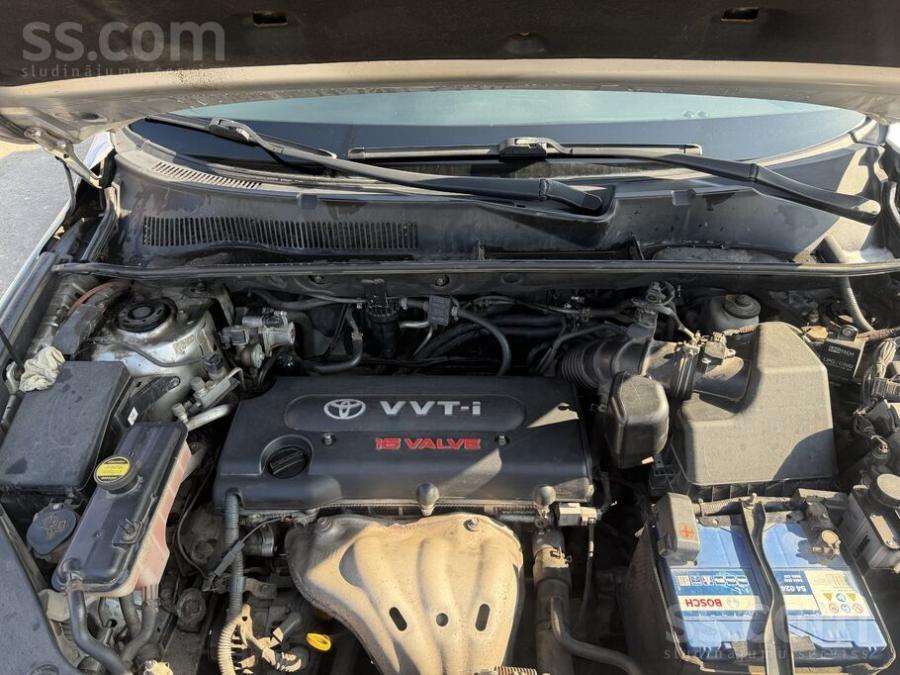Toyota RAV4 2006 Liepāja, ar dzinēja tilpumu 2.00 L un nobraukumu 266 tūkst. km par 4350 €, foto 12 vietnē AUTOMOTO.COM.LV