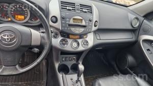 Тойота РАВ 4 2006 в Рига, объемом двигателя 2.00 л и пробегом 229 тыс. км за 6000 €, фото 3 на AUTOMOTO.COM.LV